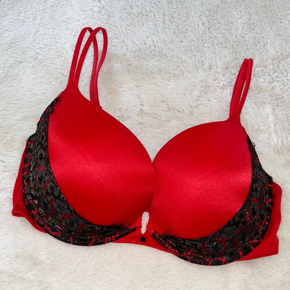 Victoria's Secret | Intimates & Sleepwear | 32dd Victorias Secret Very ...